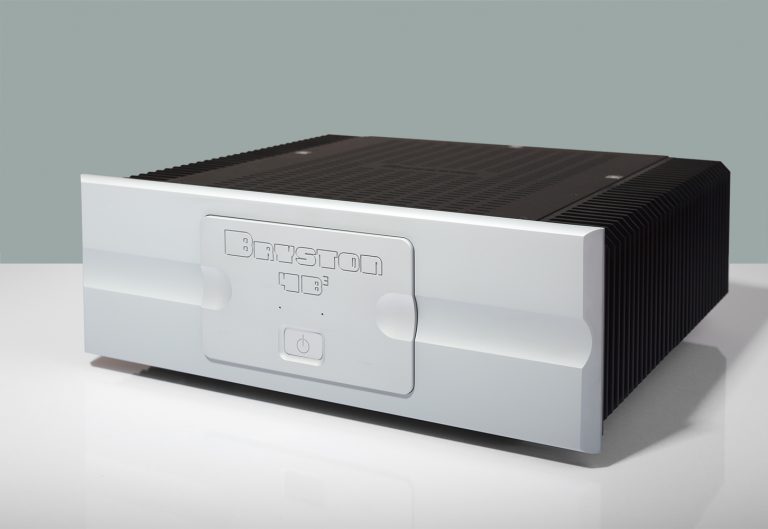 Amplifiers – Bryston